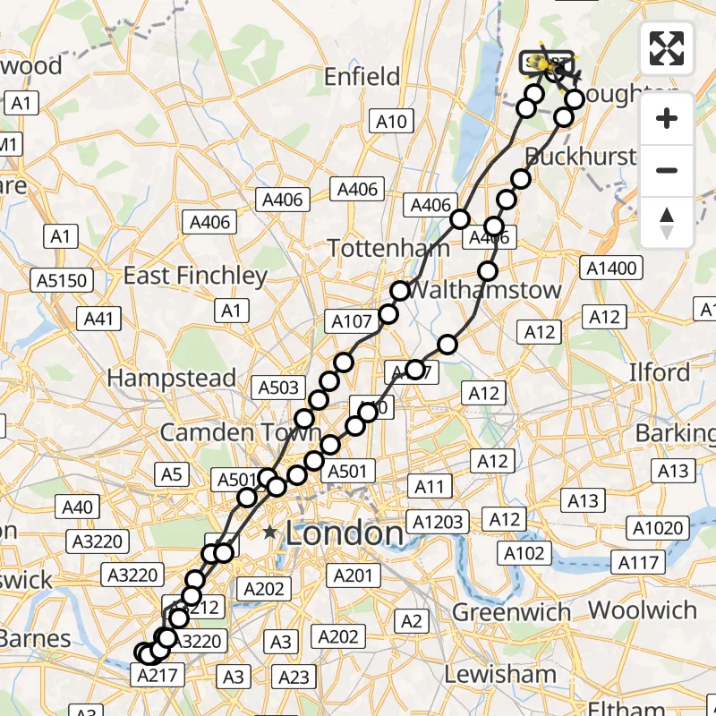 Police Helicopter on its way from Metropolitan Police Air Support Unit ...